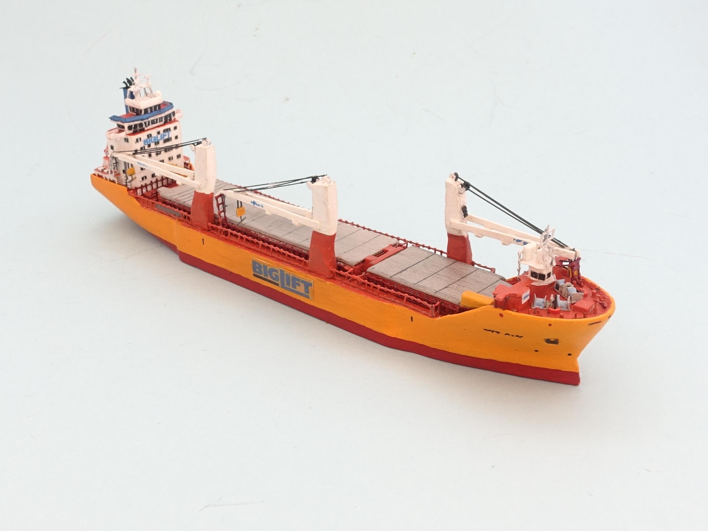 Happy Delta - Martin 1250 Shipmodels